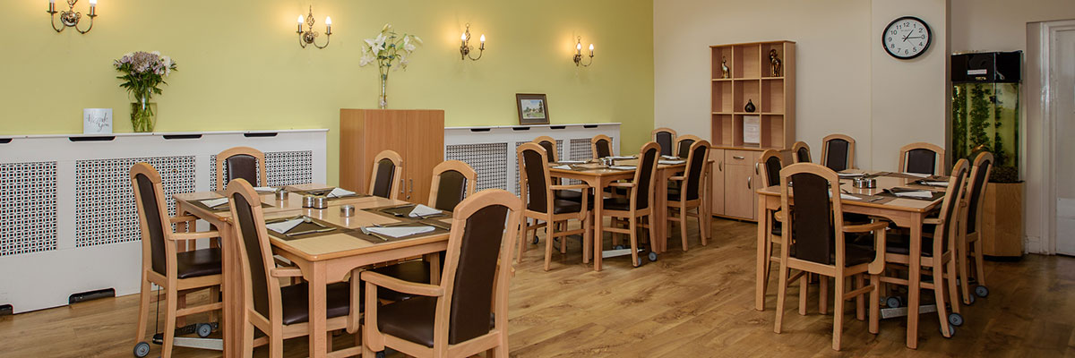 Care Home, Blackburn - Luxury, High Quality Care | Springfield Cottage